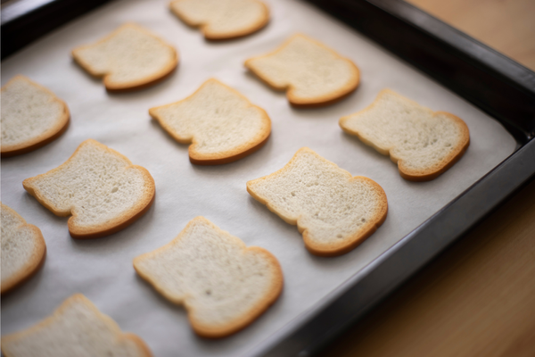 How to Toast Bread in the Oven: A Comprehensive Guide